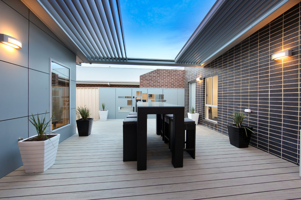 Retractable Roofs - Gallery - LouvreTec Melbourne