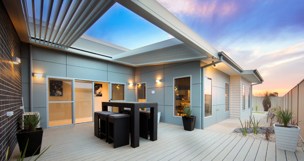 Retractable Opening Roofs - LouvreTec Melbourne