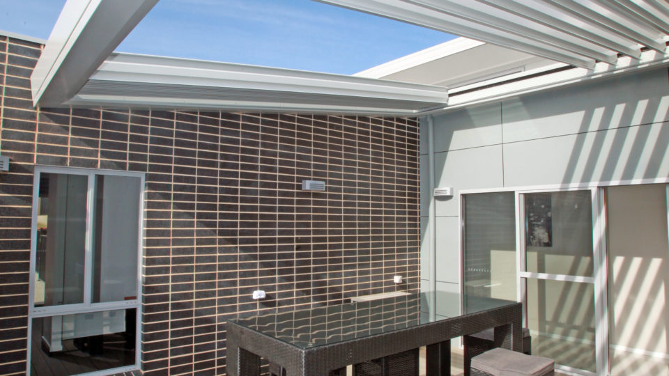 Retractable Roofs - Gallery - LouvreTec Melbourne